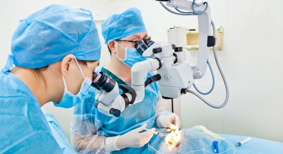 Does Medicare Cover Cataract Surgery 